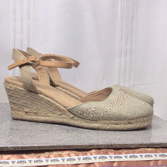 White Mountain | Shoes | White Mountain Khaki Tan Rose Gold Espadrille ...